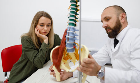 6 Benefits of Sacroiliac Joint Injections for Lower Back Pain